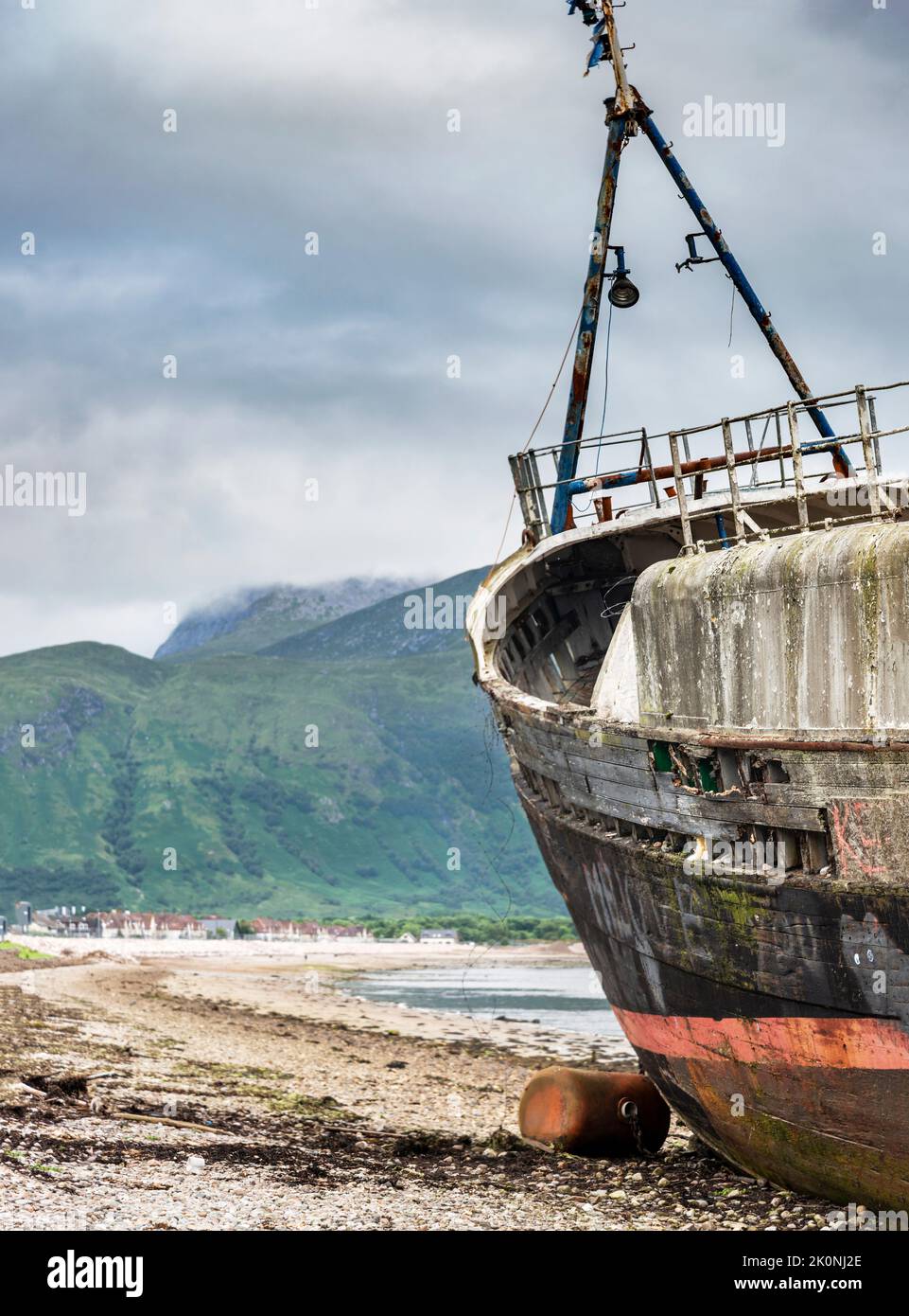 On the shore of Loch Linnhe,on Caol beach,with Ben Nevis as a backdrop ...