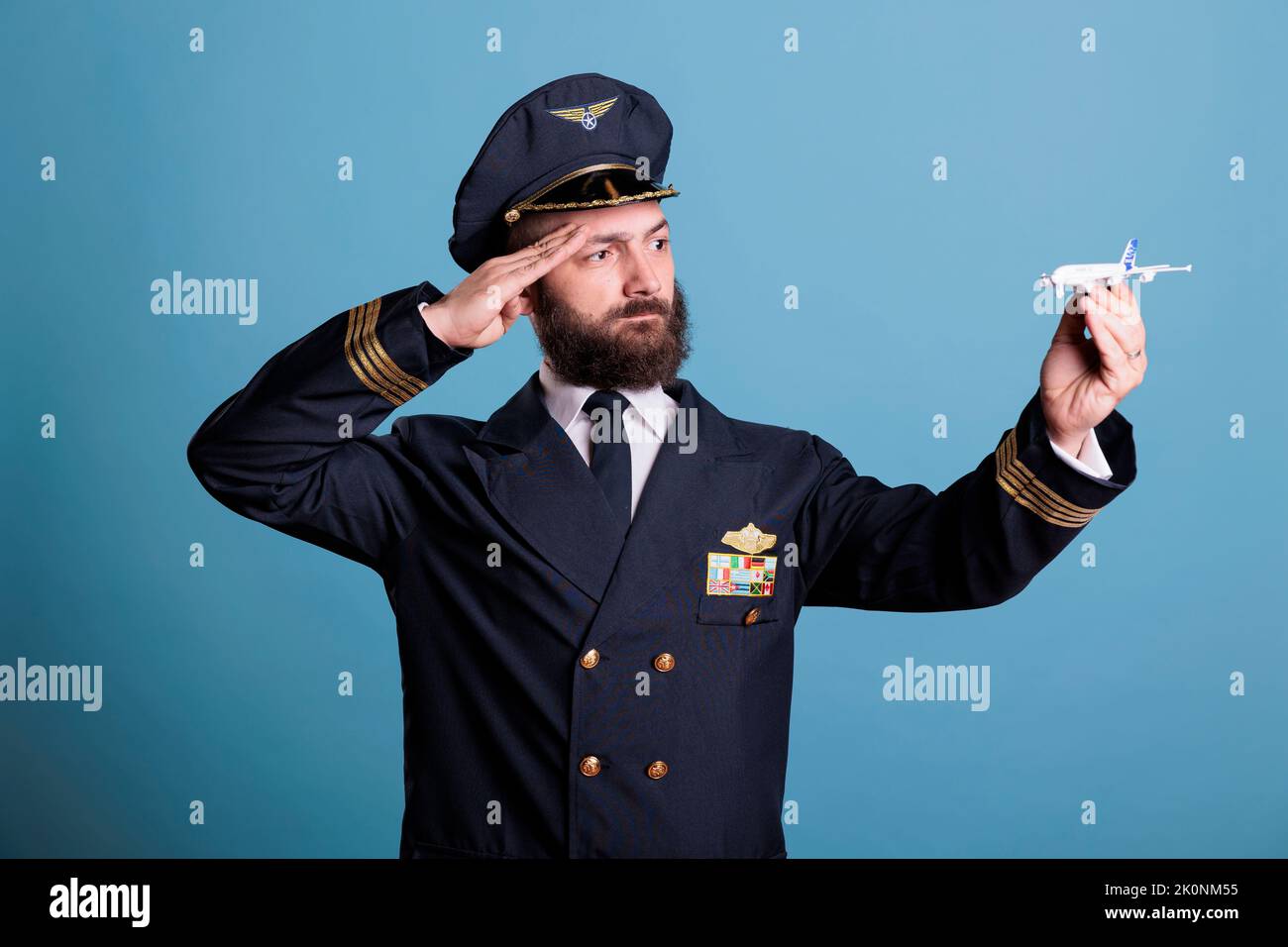 Airline pilot wings on uniform hi-res stock photography and images - Alamy