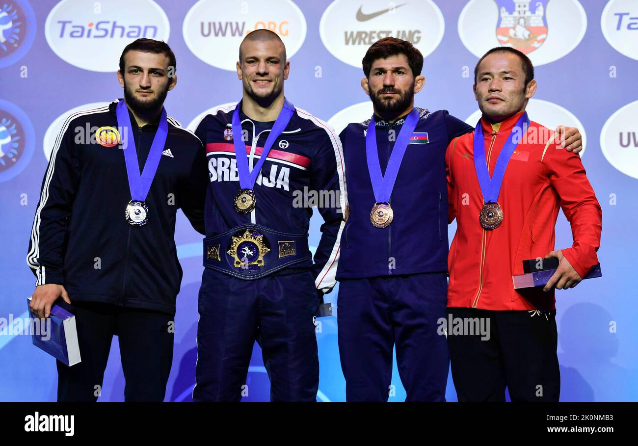 Belgrade, China's Tuo Erbatu (1st R) and Azerbaijan's Taleh Mammadov ...