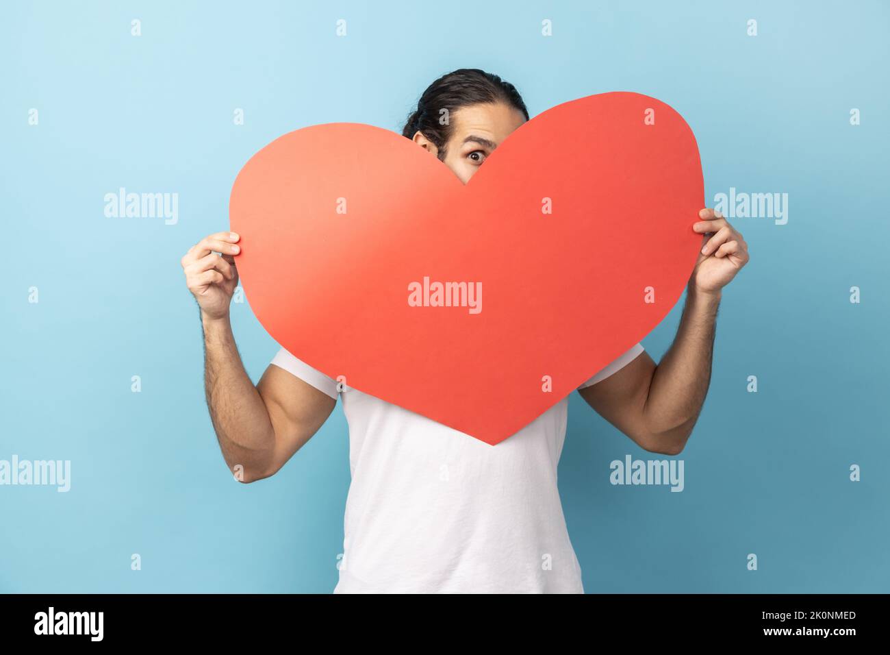 Big read heart hi-res stock photography and images - Alamy
