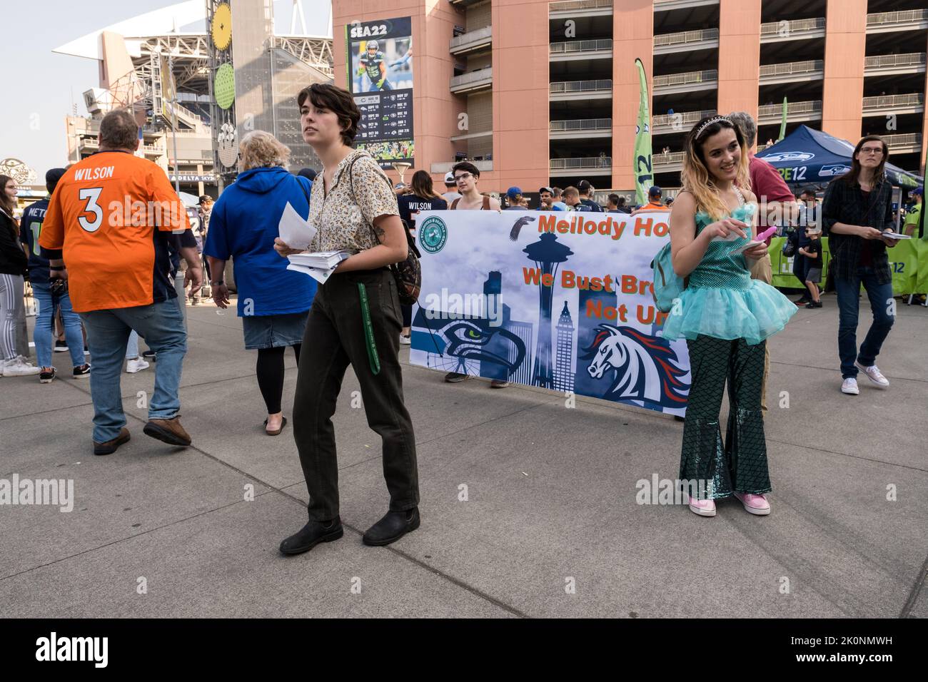 Seattle, USA. 12th Sep, 2022. A pro-union members at Lumen Field before ...