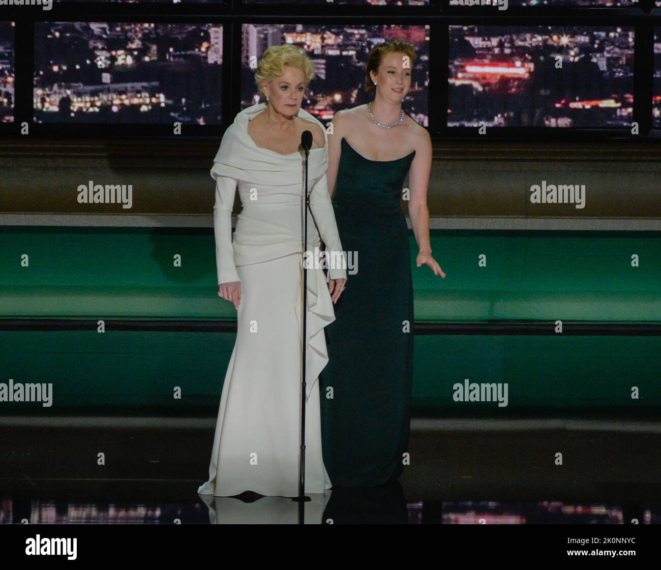 Los Angeles, United States. 12th Sep, 2022. (L-R) Jean Smart and Hannah ...