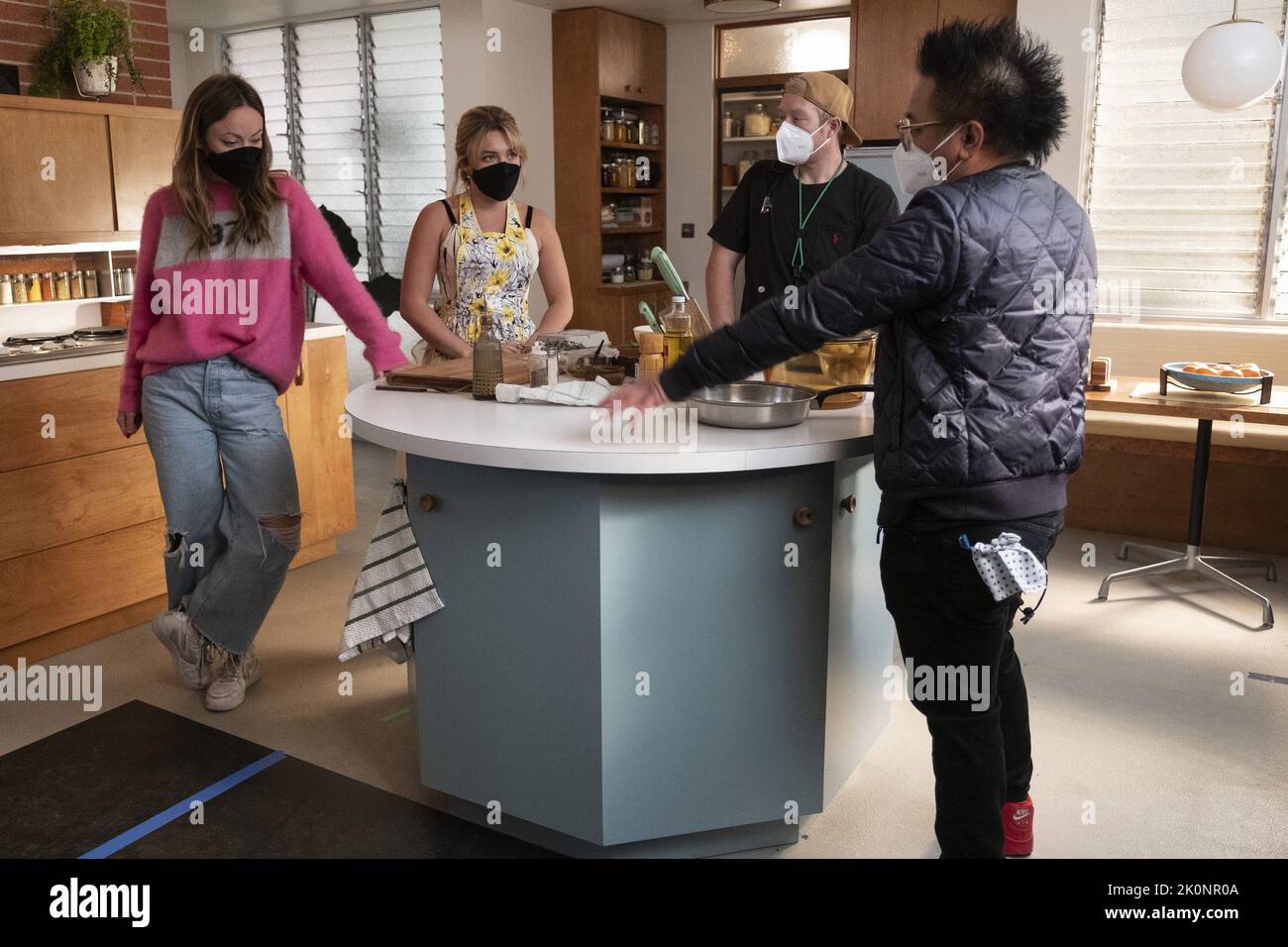 DON'T WORRY DARLING, from left: director Olivia Wilde, Florence Pugh ...