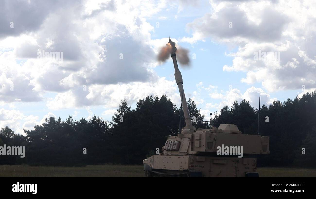U.S. Army soldiers assigned to 2-82 Field Artillery Regiment, 3rd ...