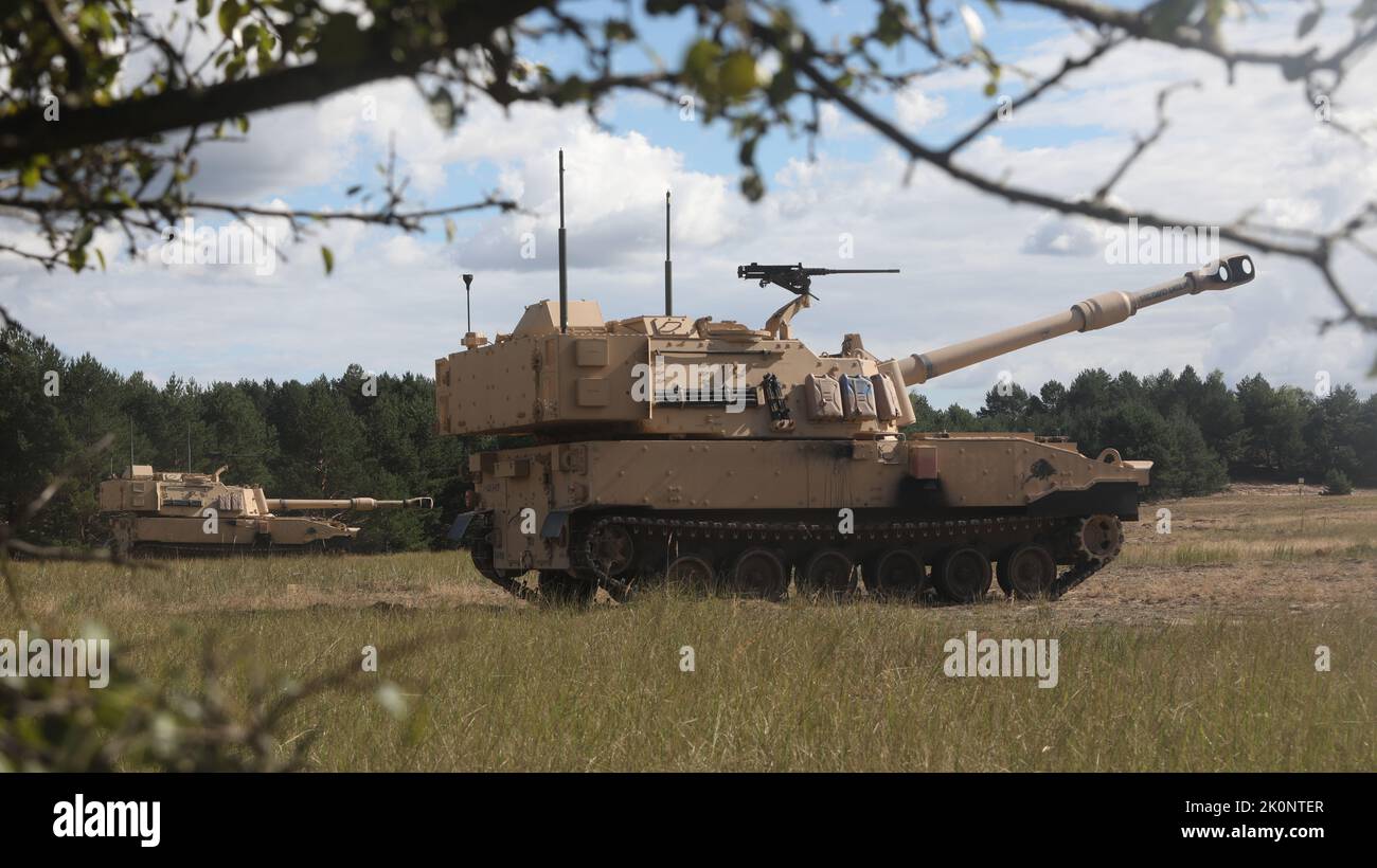 U.S. Army soldiers assigned to 2-82 Field Artillery Regiment, 3rd ...