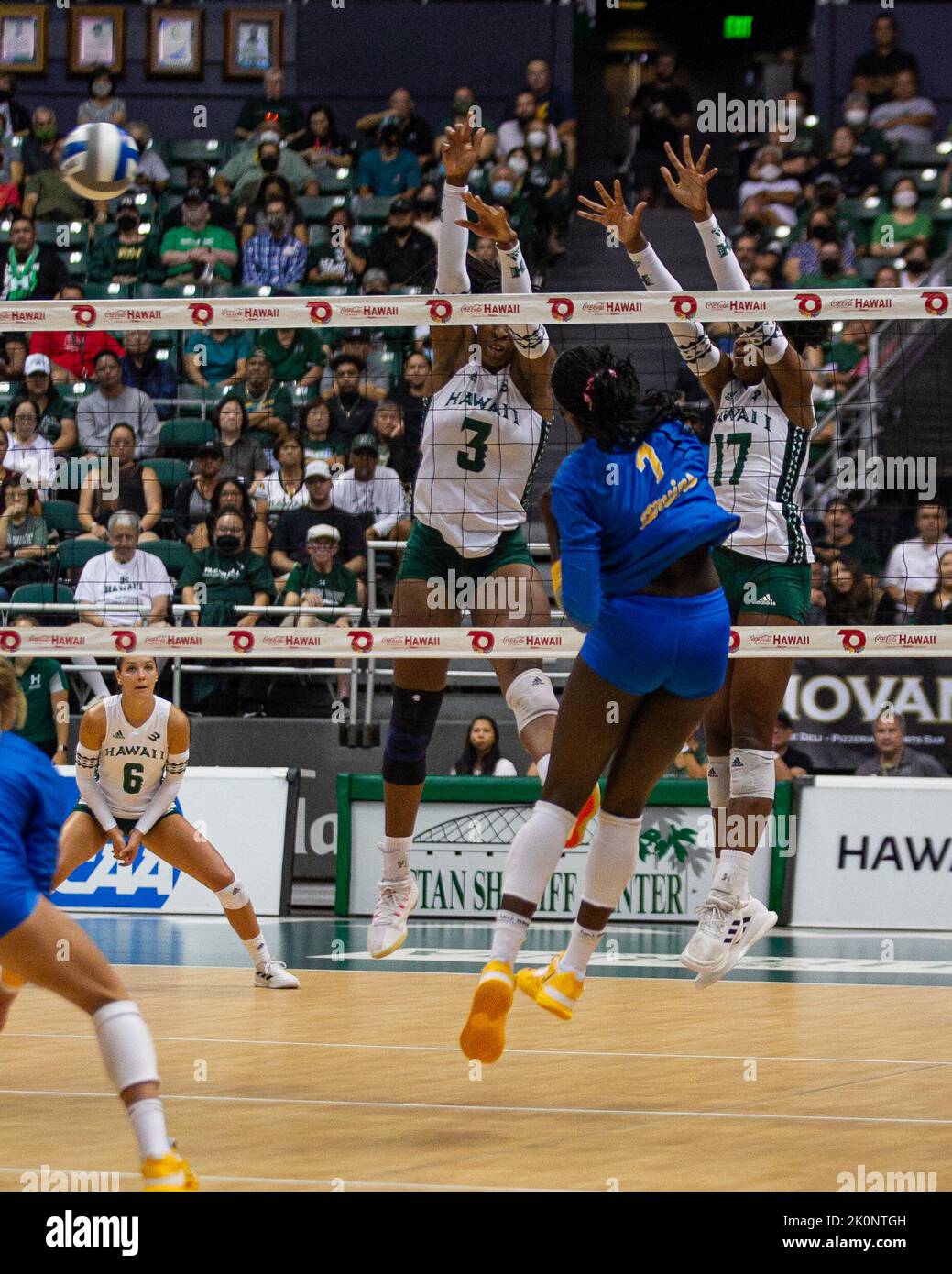 September 4, 2022 - Hawaii middle blocker Amber Igiede (3) and Hawaii ...