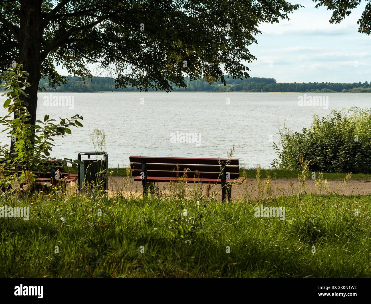 Taking break park bench hi-res stock photography and images - Alamy