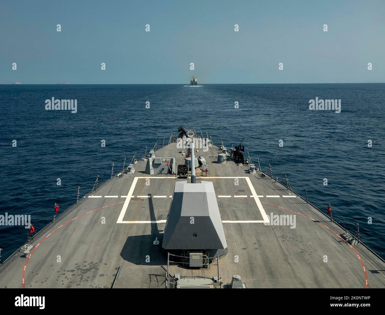 N 9 ° 302 hi-res stock photography and images - Alamy