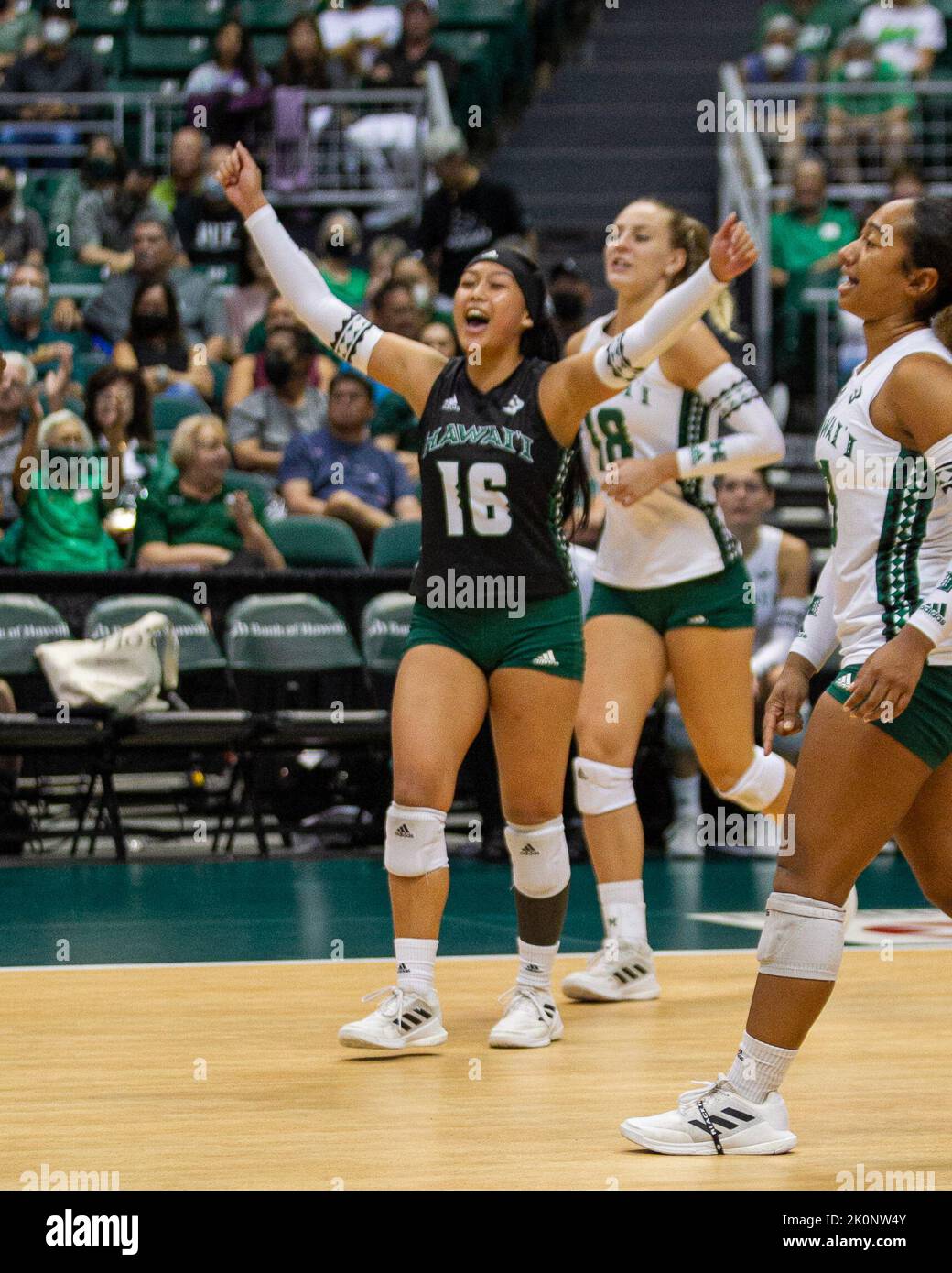 September 4, 2022 - Hawaii defense specialist Tayli Ikenaga (16 ...