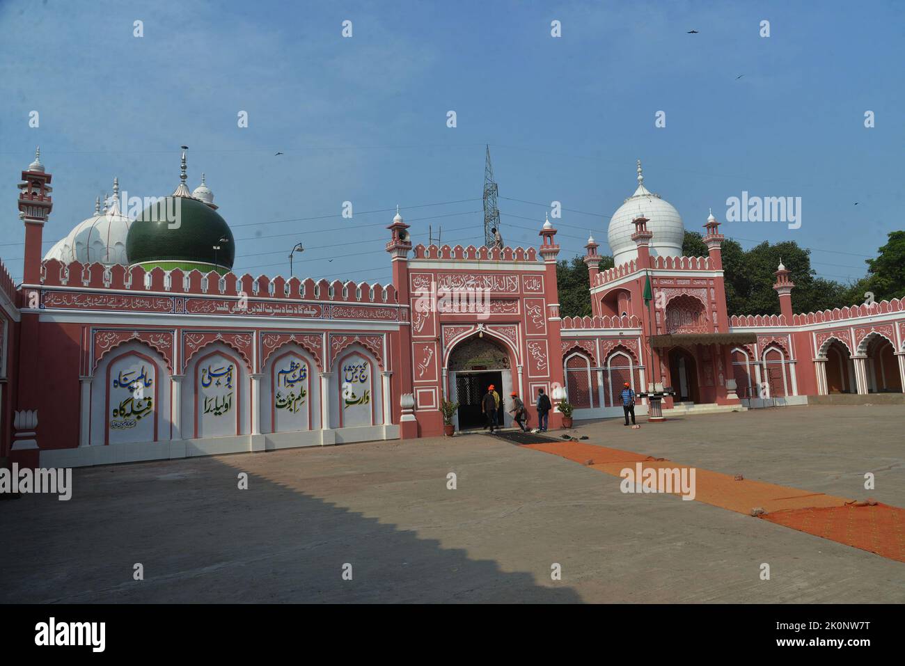 Chiniot, Punjab, Pakistan. 12th Sep, 2022. Pakistani photographers ...