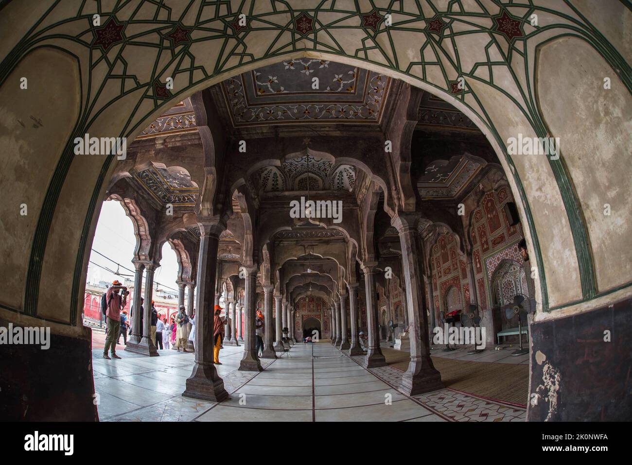 Chiniot, Punjab, Pakistan. 12th Sep, 2022. Pakistani photographers ...