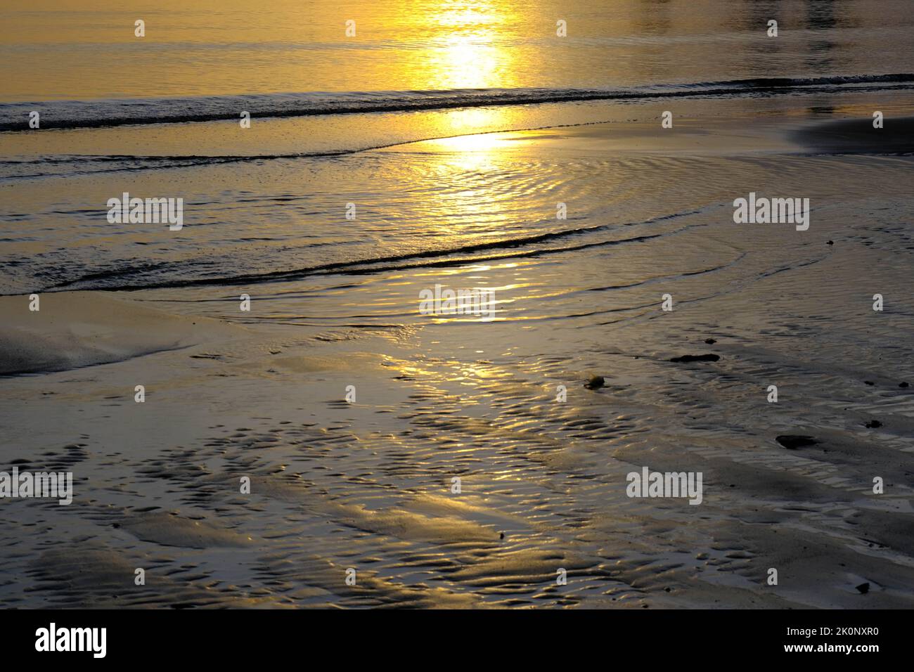 Beautiful sunset view on the beach. Colorful sea beach sunset with ...