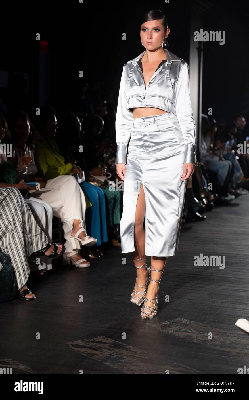 New York, New York, USA. 12th Sep, 2022. Models walk the runway for ...