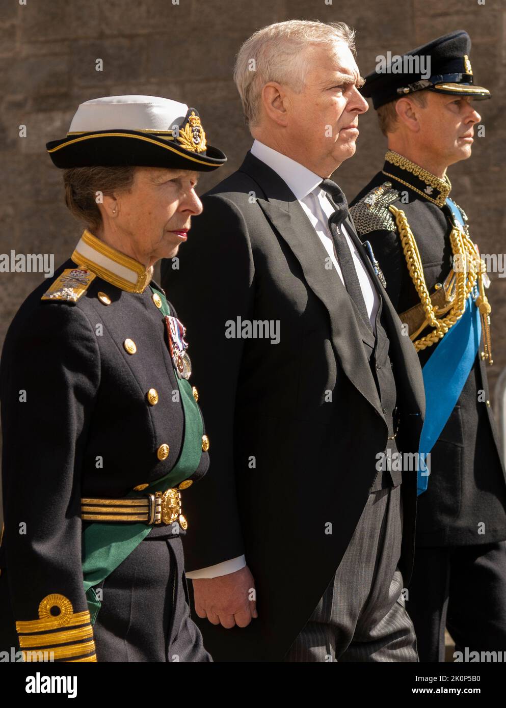 Abbey Strand, Palace of Holyroohouse, Edinburgh, UK. 12th Sep, 2022. UK ...
