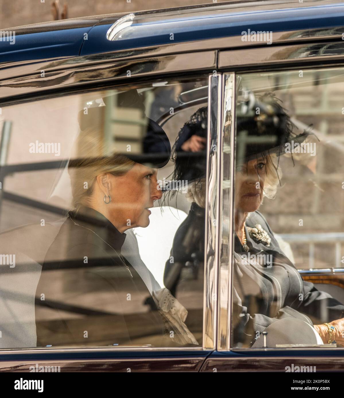 Abbey Strand, Palace of Holyroohouse, Edinburgh, UK. 12th Sep, 2022. UK ...