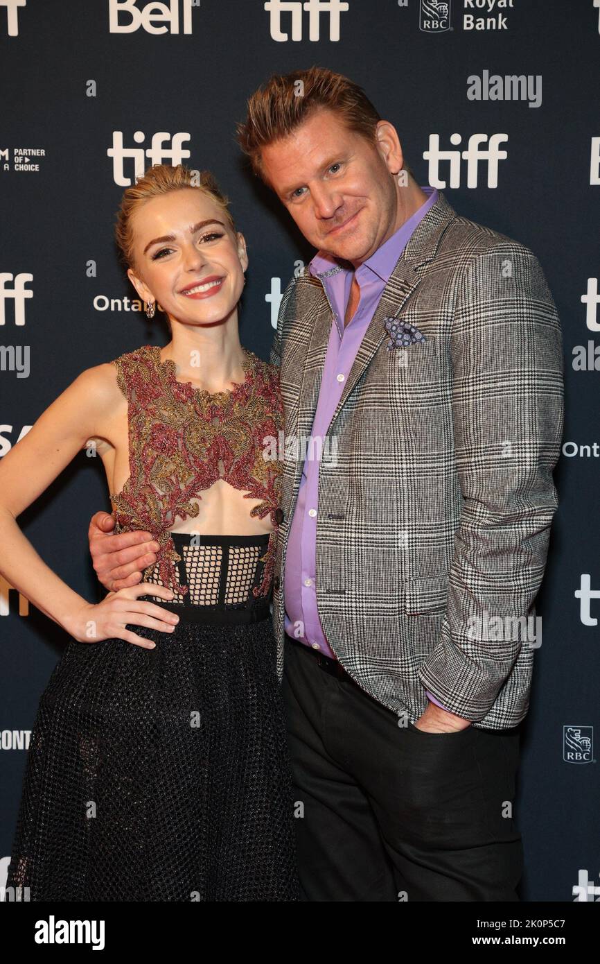 Toronto, ON. 12th Sep, 2022. Kiernan Shipka, Dash Mihok at arrivals for ...