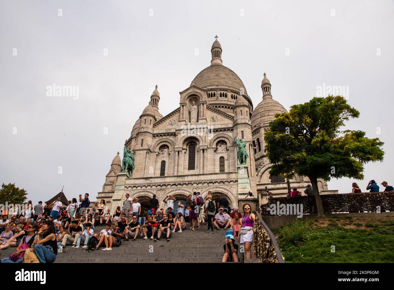 Montmartre paris sacre coeur staircase hi-res stock photography and ...
