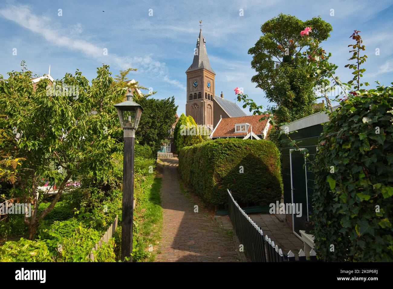 Narrow countryside road beautiful hi-res stock photography and images ...