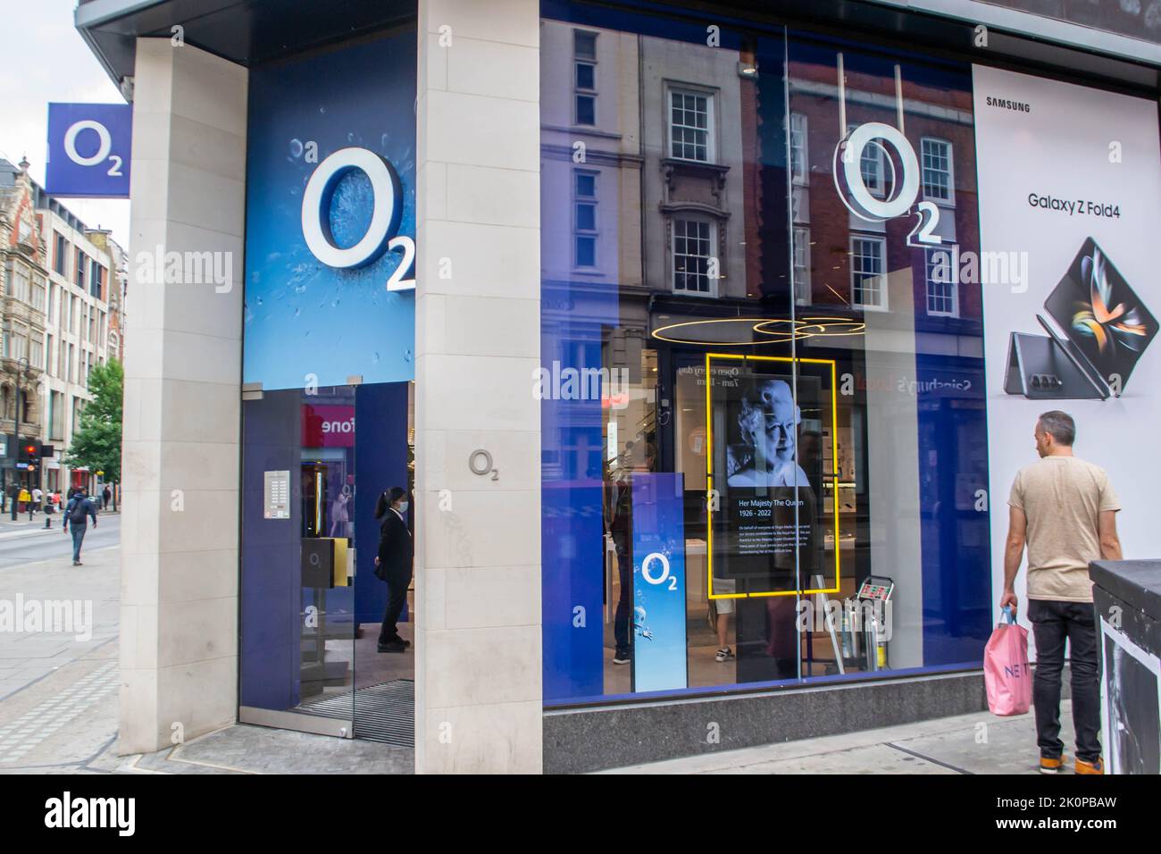 OXFORD STREET, LONDON, ENGLAND- 10 September 2022: Tribute to the Queen ...