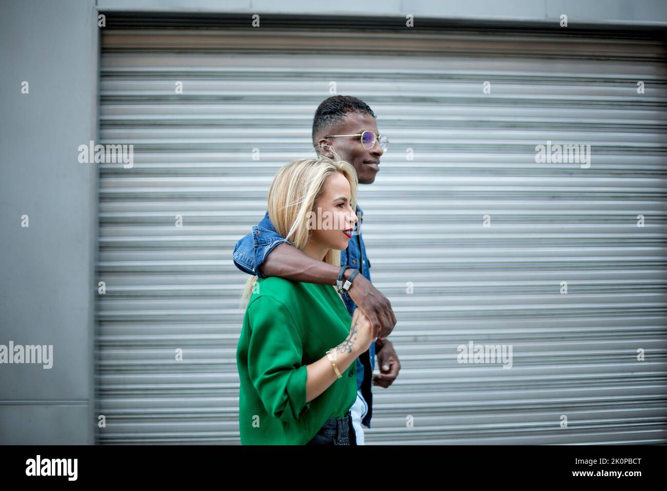 Multicultural romance hi-res stock photography and images - Alamy