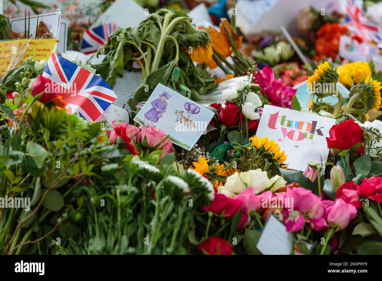 Green Park, London, UK. 13th September 2022. Thousands of people have ...