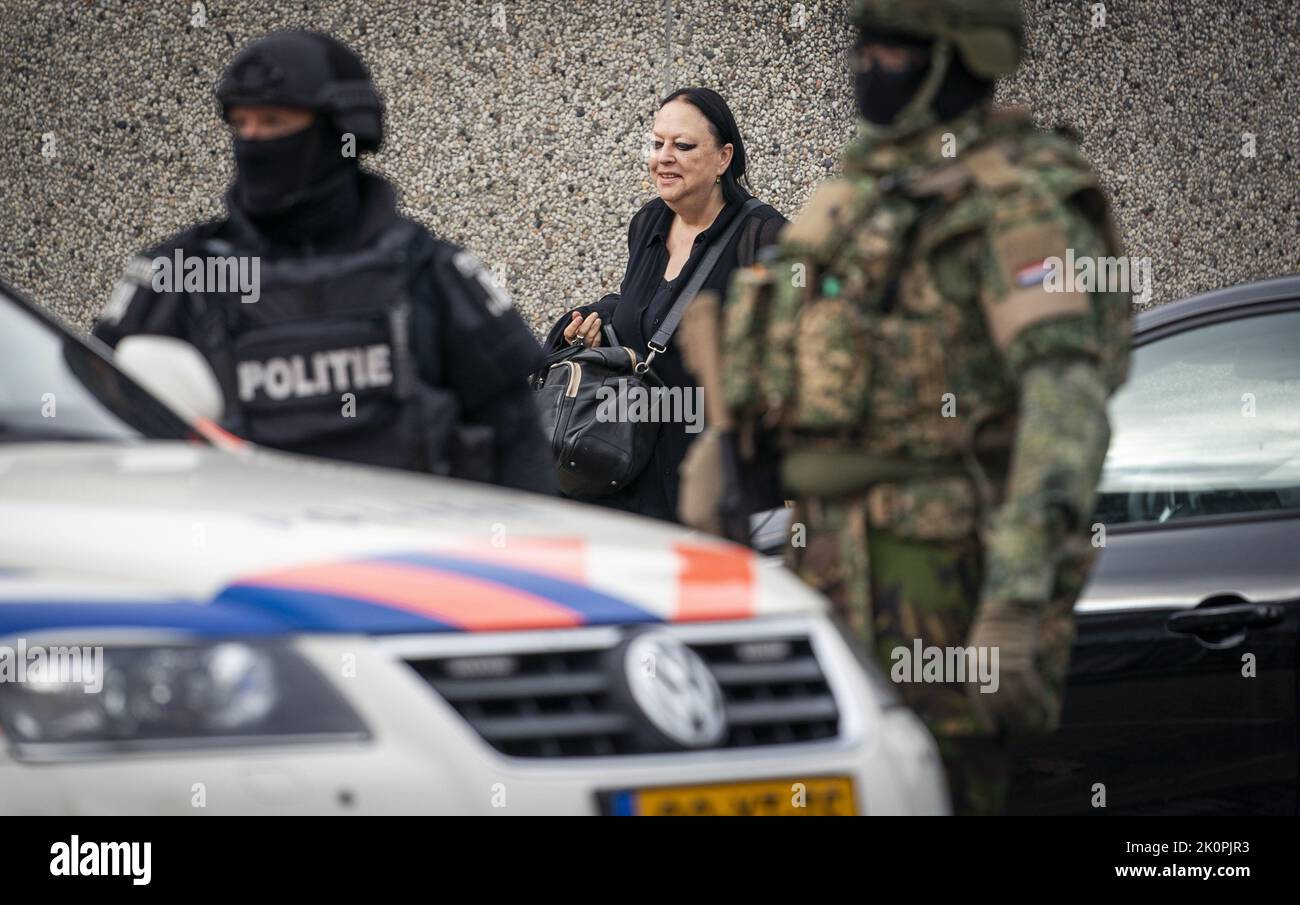 2022-09-13 09:45:18 AMSTERDAM - Lawyer Inez Weski arrives at the bunker ...