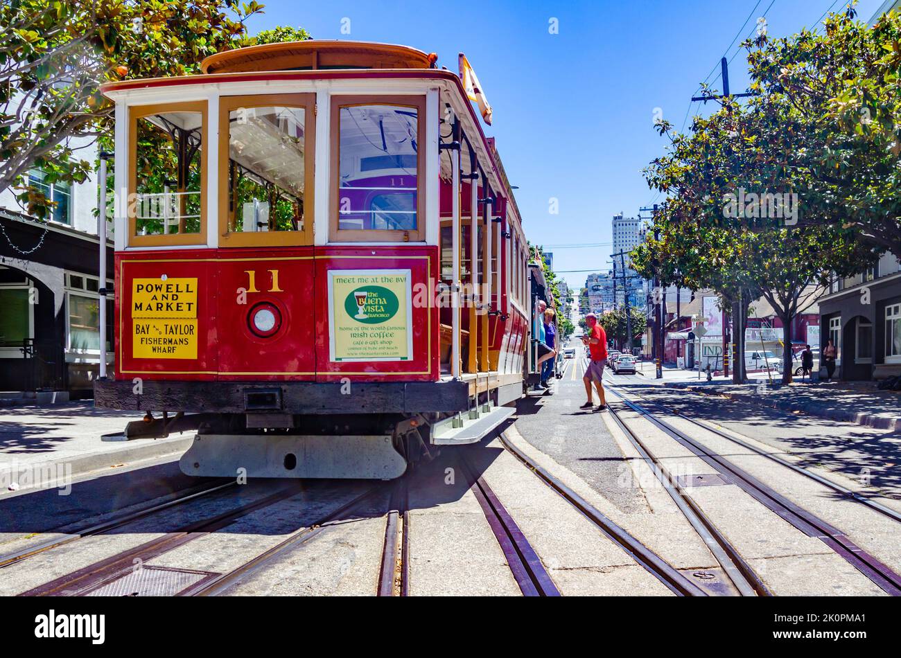 The cable trams on Taylor Street in San Francisco, California, an ...