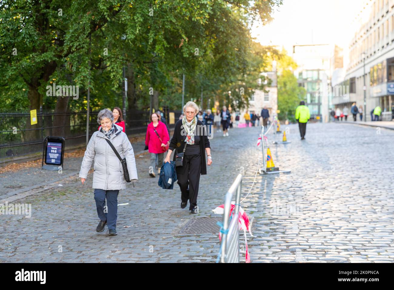 Elizabeth coulson hi-res stock photography and images - Alamy