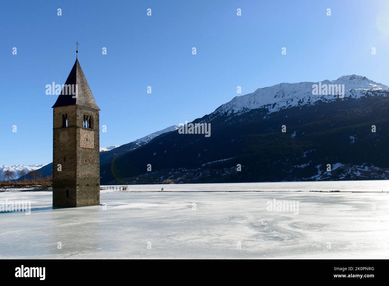 Submerged church hi-res stock photography and images - Alamy