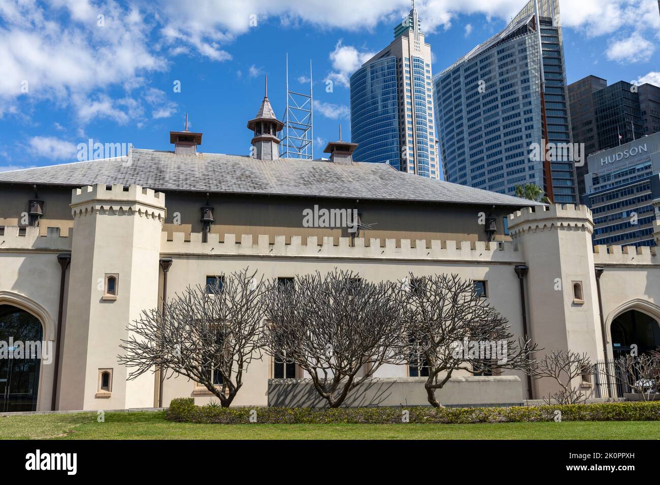 Sydney Conservatorium of Music high school in Macquarie street,Sydney ...
