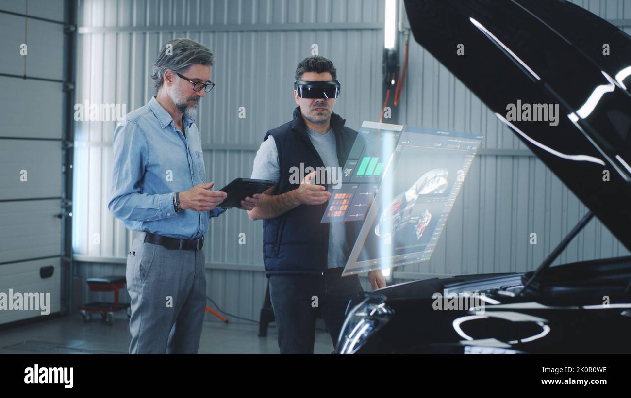 Car indicators hi-res stock photography and images - Alamy