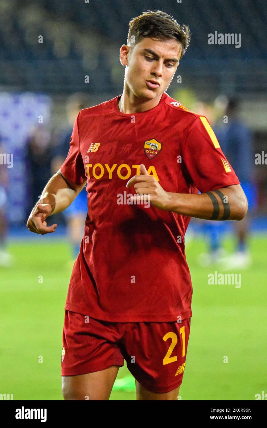 Dibala hi-res stock photography and images - Alamy