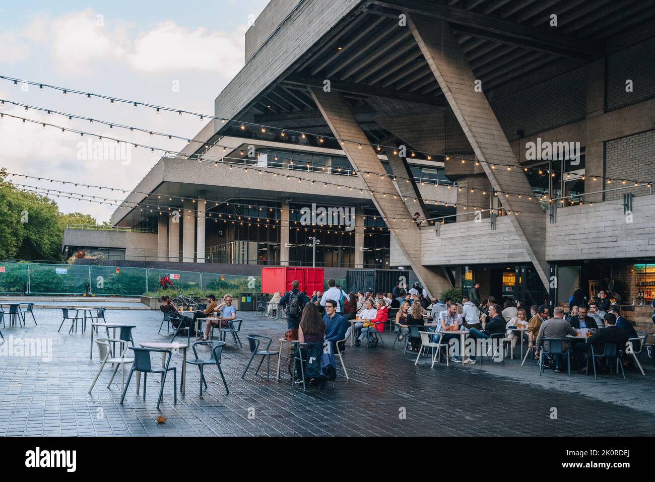 London, UK - September 8, 2022: People at the outdoor tables of a The ...