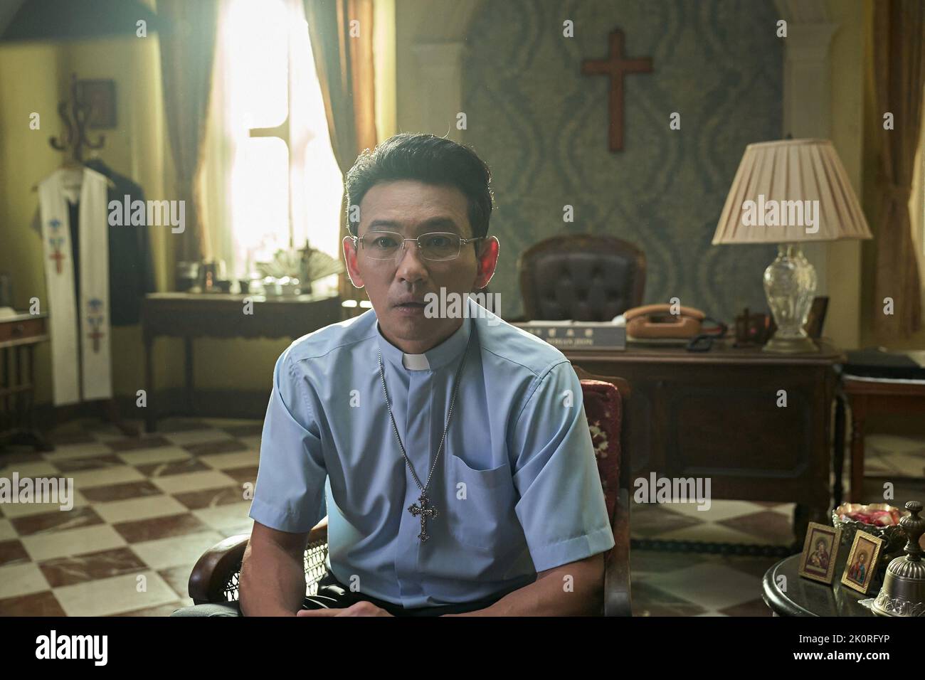 THE ACCIDENTAL NARCO, (aka NARCO-SAINTS), HWANG Jung-min, (Season 1, ep. 101, aired Sept. 9 ...