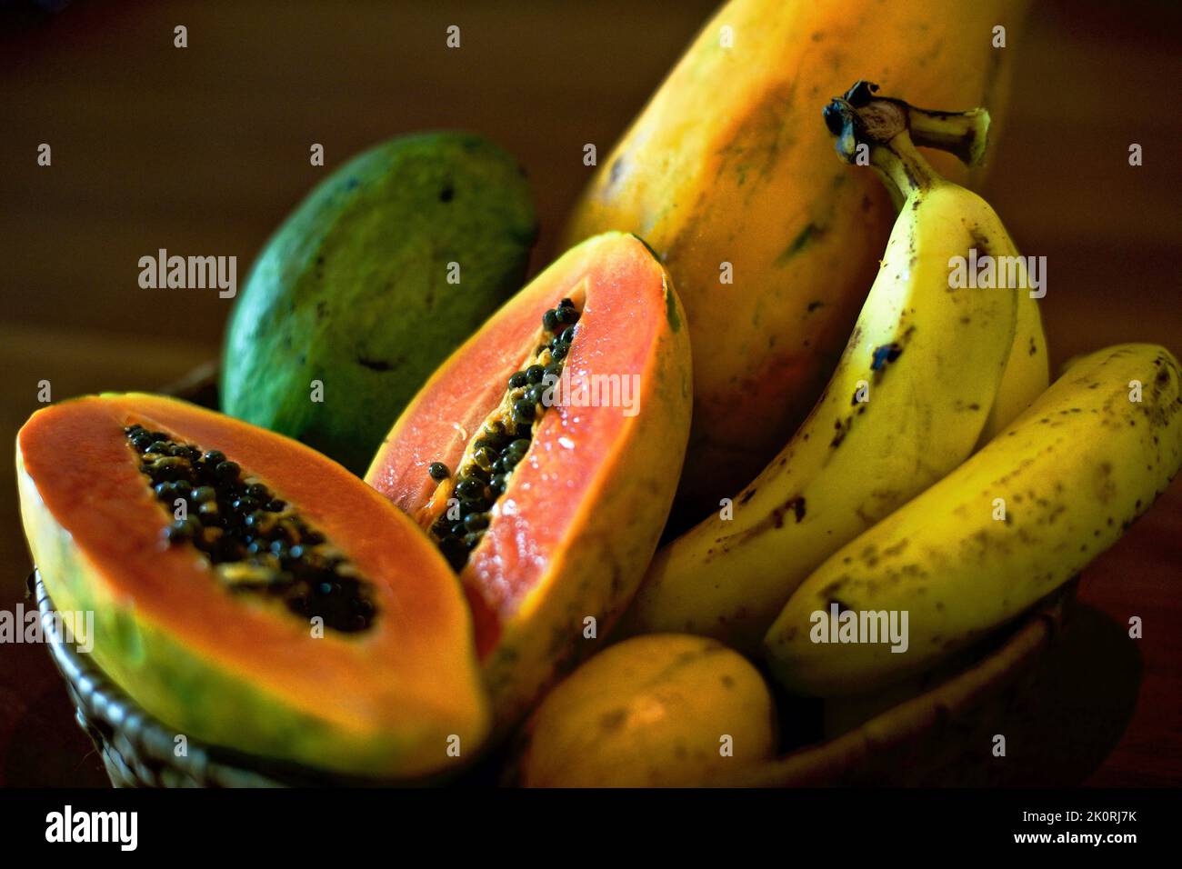 Banana mango papaya hi-res stock photography and images - Alamy