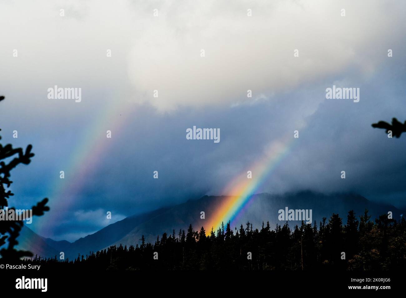 Yukon territory landscapes hi-res stock photography and images - Alamy