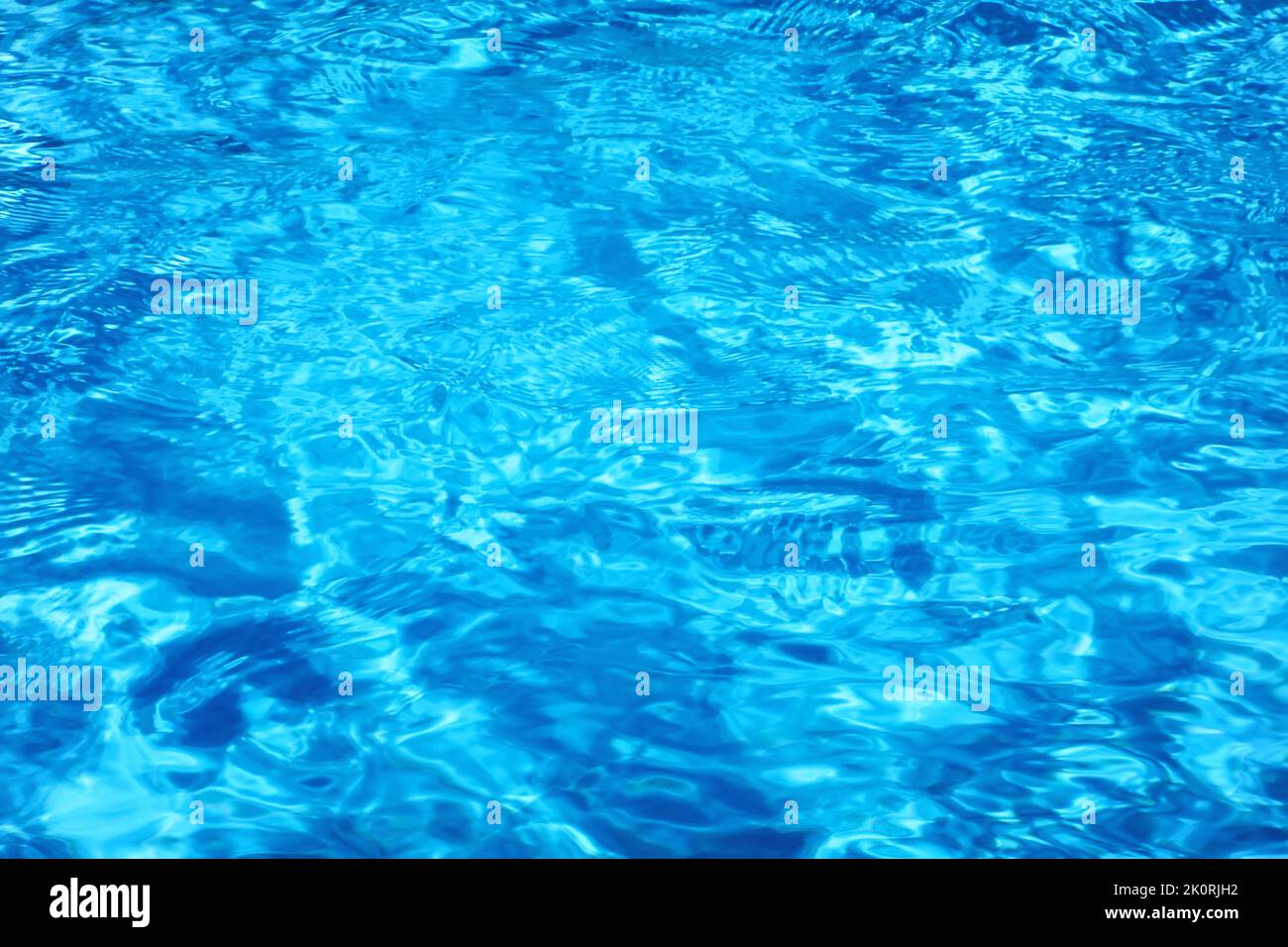 Swimming pool water sunny reflections, ripple water Stock Photo - Alamy