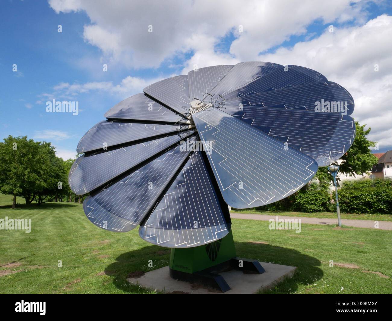 A Smartflower solar panel in an open field in Germany Stock Photo - Alamy
