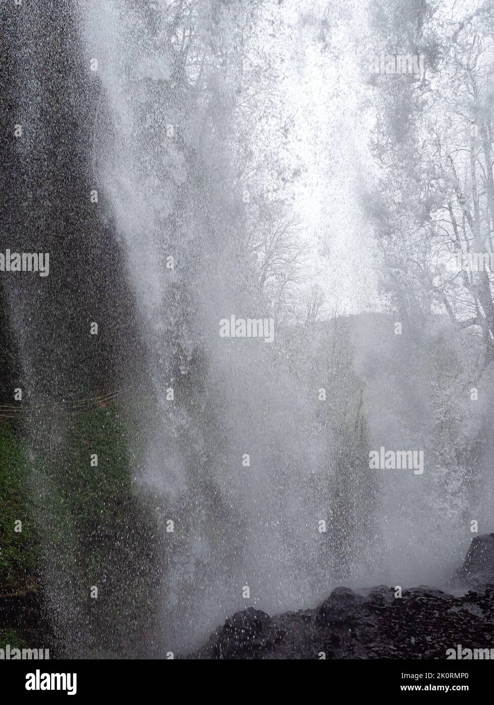 Inside view waterfall through flood hi-res stock photography and images ...