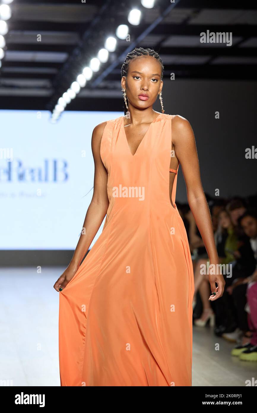 Fashion designer binal patel hi-res stock photography and images - Alamy