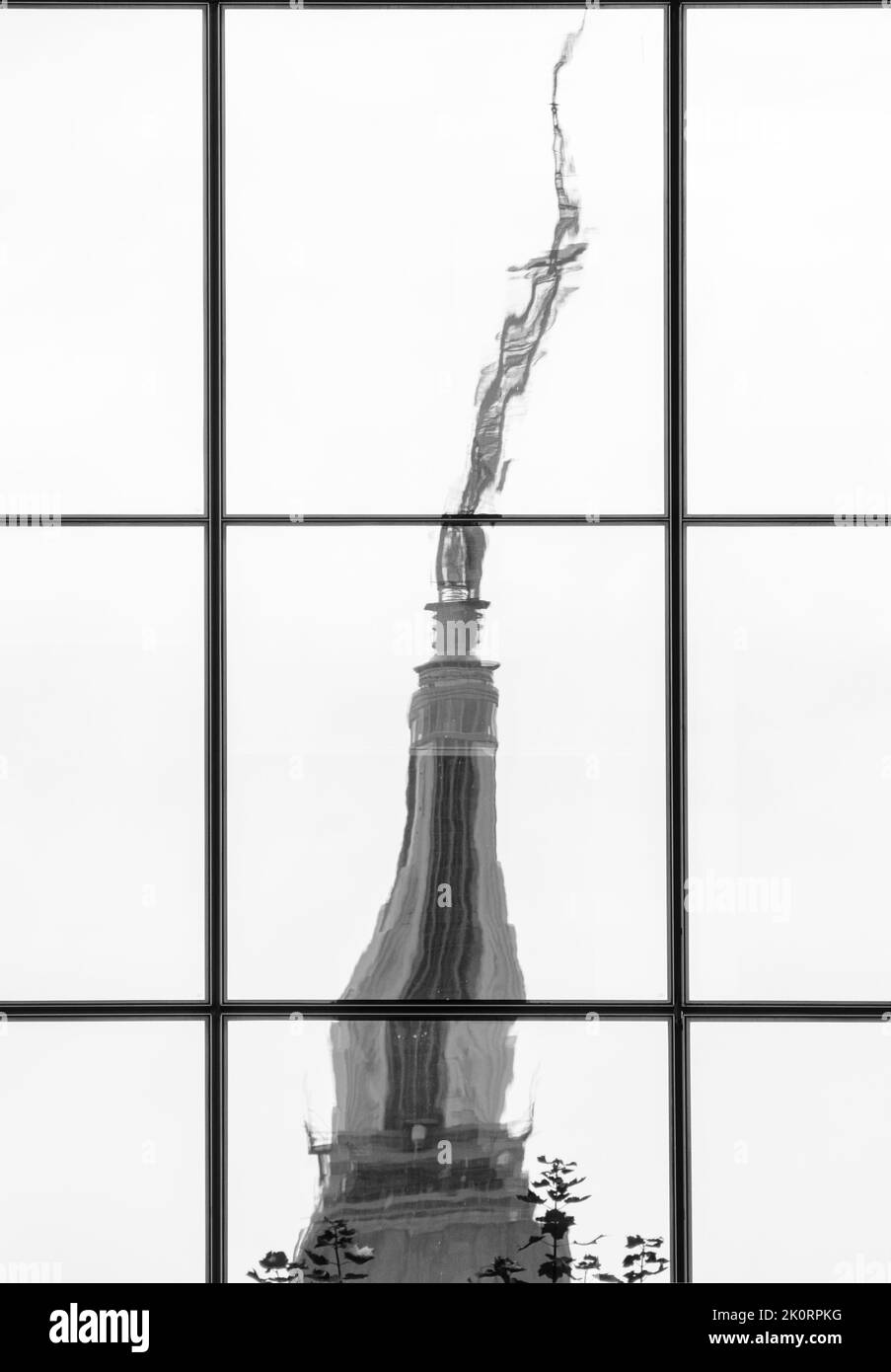 Windy day at New York Stock Photo - Alamy