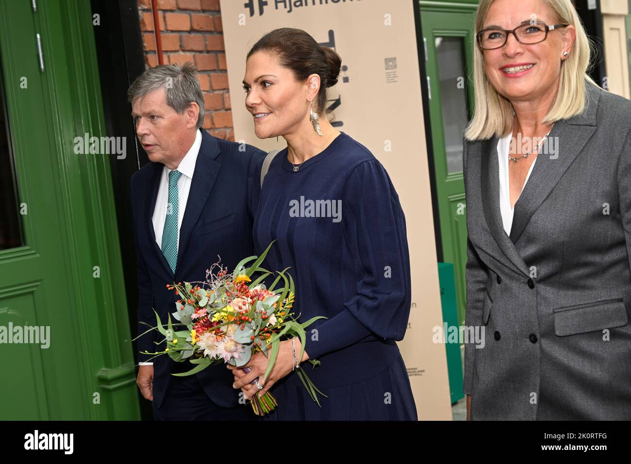 STOCKHOLM 20220913Kronprinsessan Victoria anländer tillsammans med ...