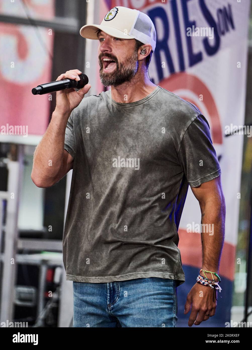 NEW YORK, NY, USA - AUGUST 05, 2022: Walker Hayes Performs on NBC's ...