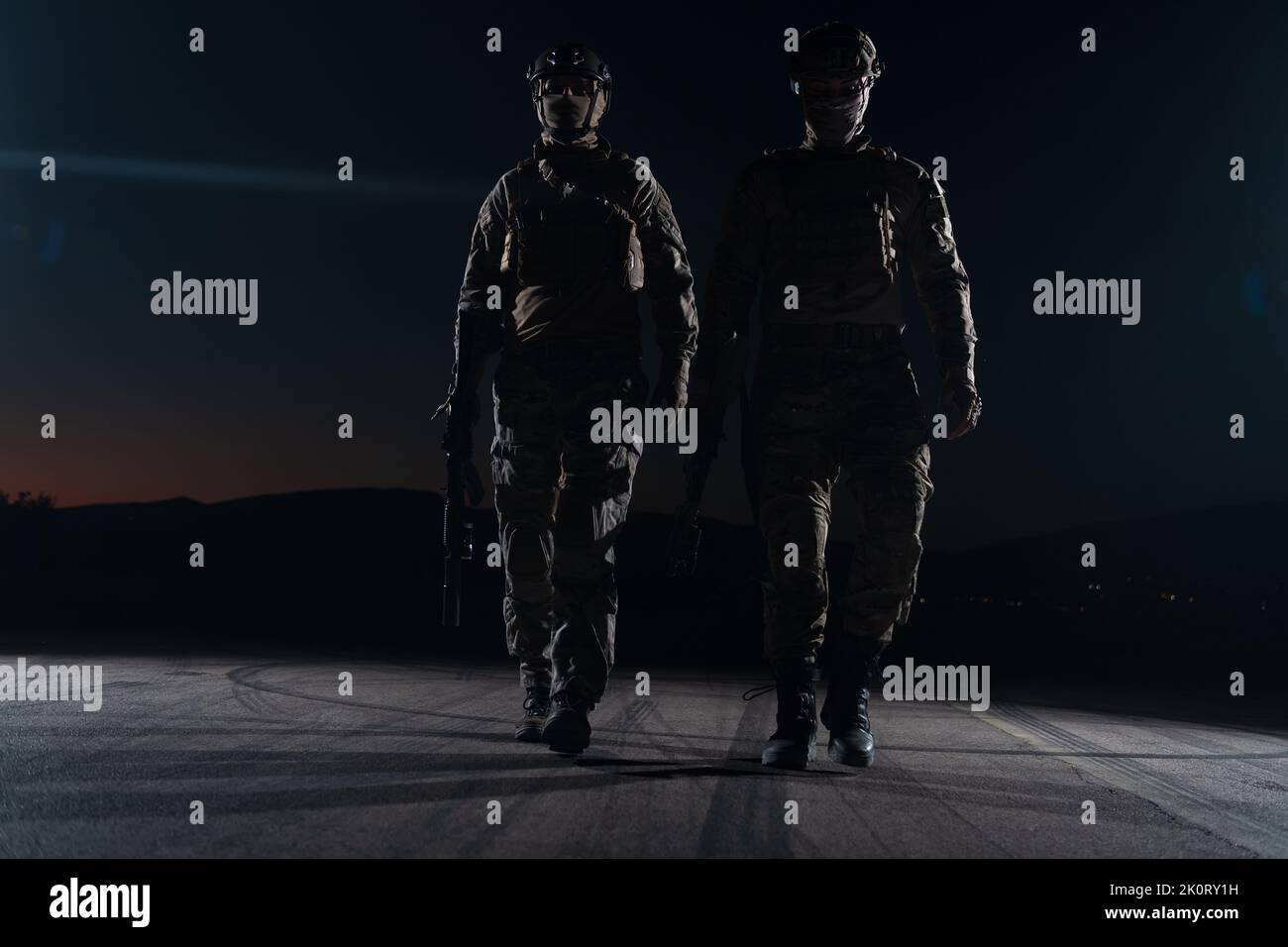 soldiers squad in night mission Stock Photo - Alamy