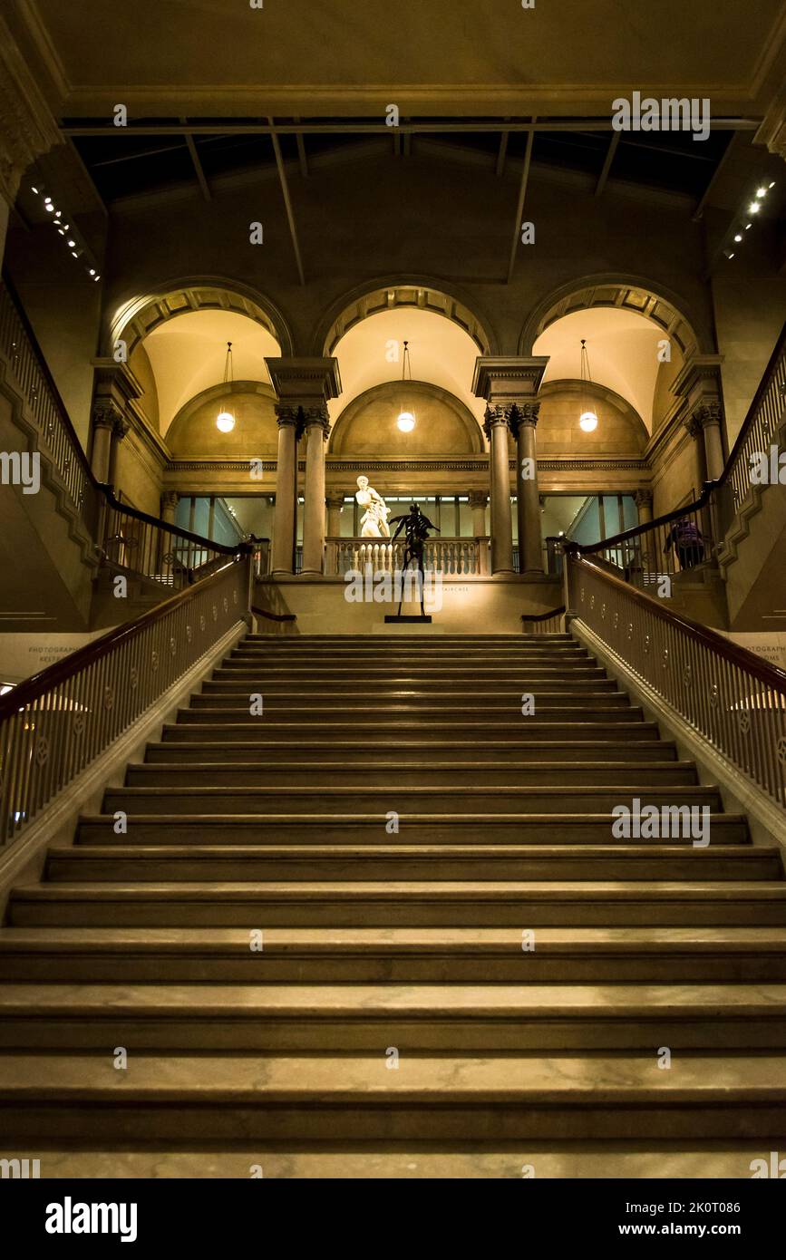The Grand Staircase, The Art Institute of Chicago, Chicago, Illinois ...