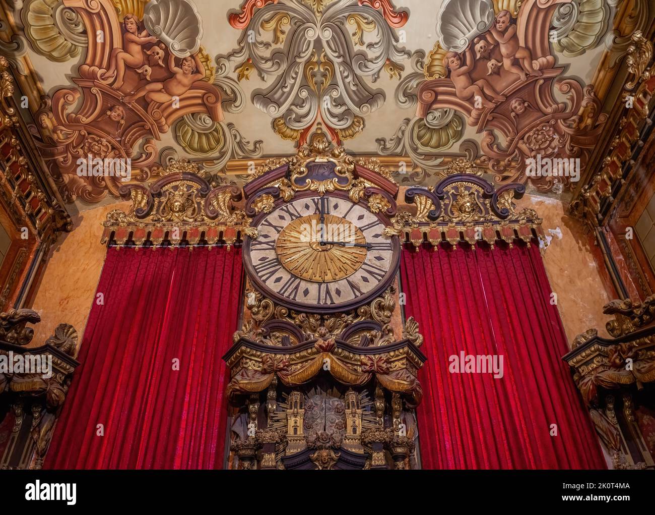 Clock at Se de Braga Cathedral High Choir - Braga, Portugal Stock Photo ...