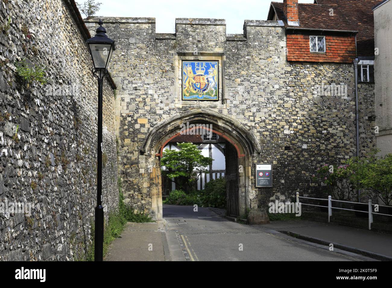 Winchester medieval gates hi-res stock photography and images - Alamy