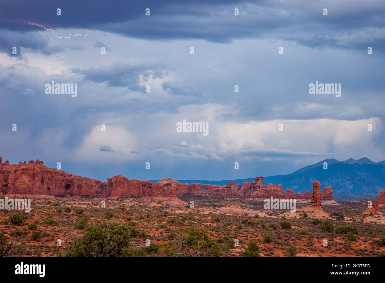 A bolt of cloud lightning over the North Window and the WIndows Section ...