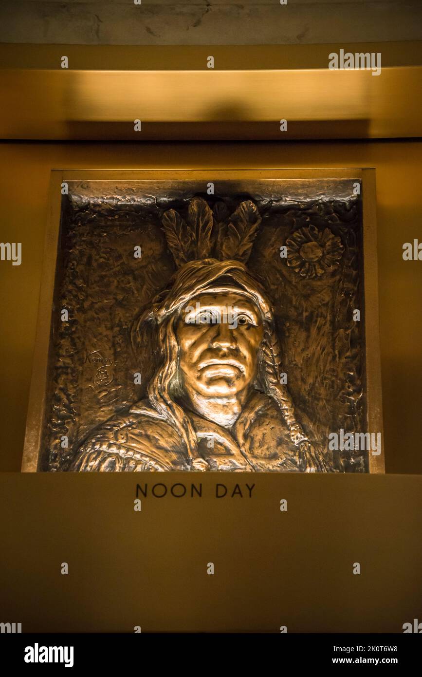 Interior decoration in the lobby of the Marquette Building, Steel ...