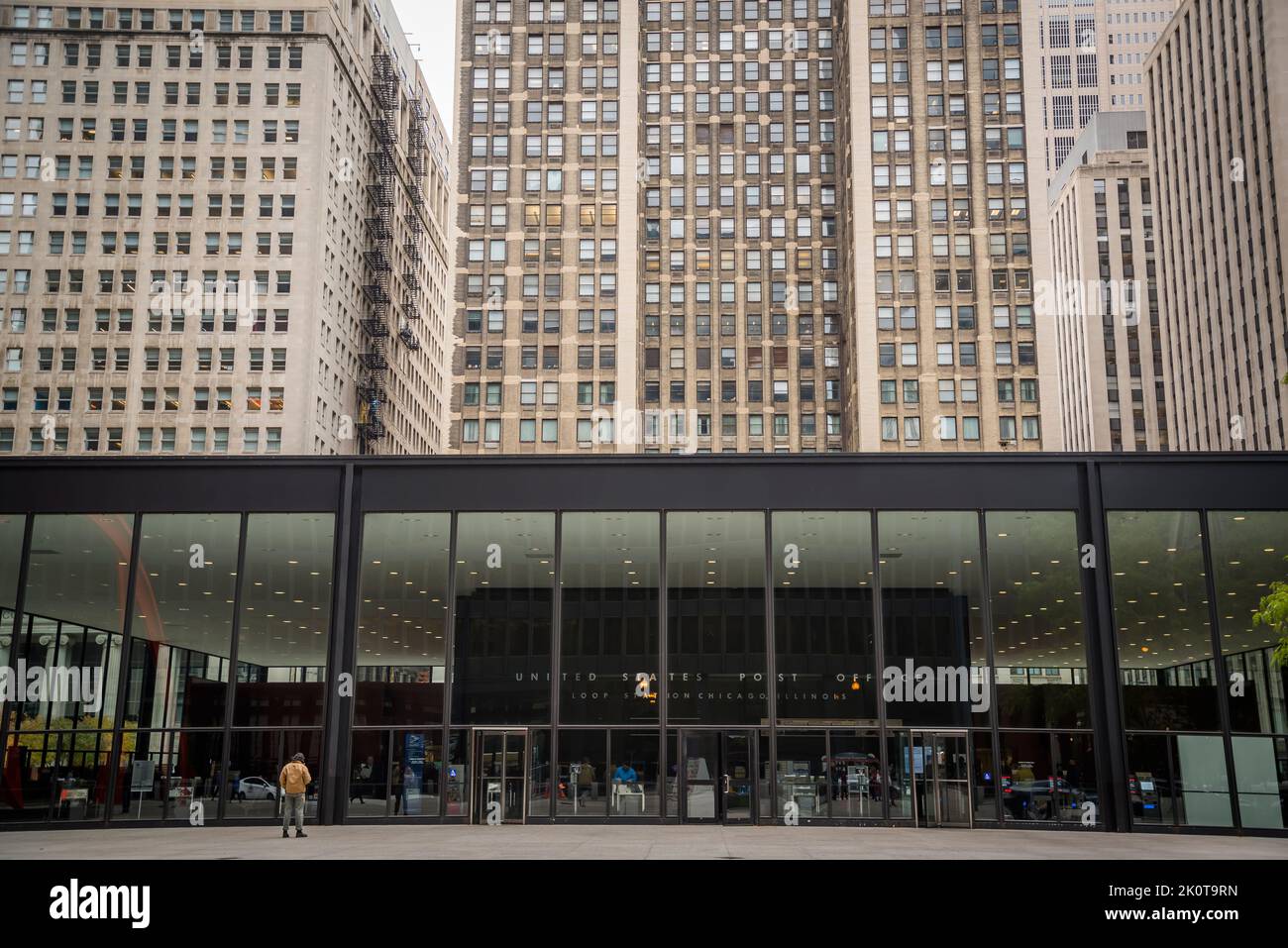 U.S. Post Office Loop Station building designed by Ludwig Mies van der ...